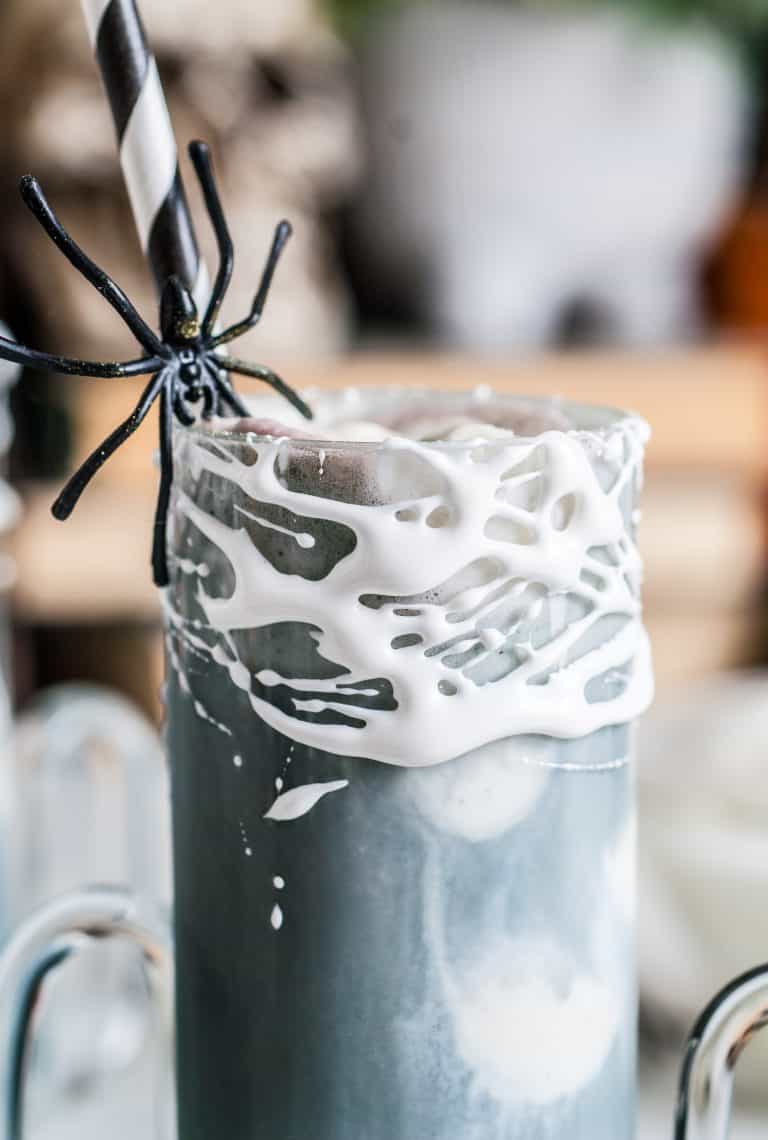 Halloween Root Beer Floats - The Seaside Baker