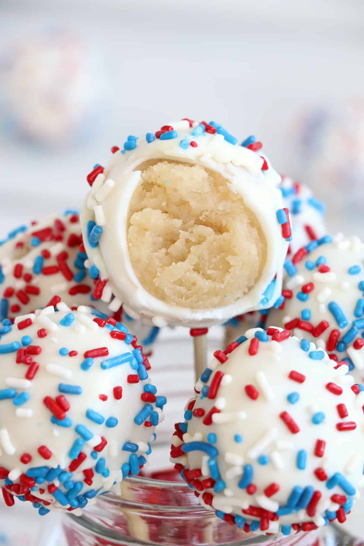 Red White and Blue Cake Pops - The Seaside Baker