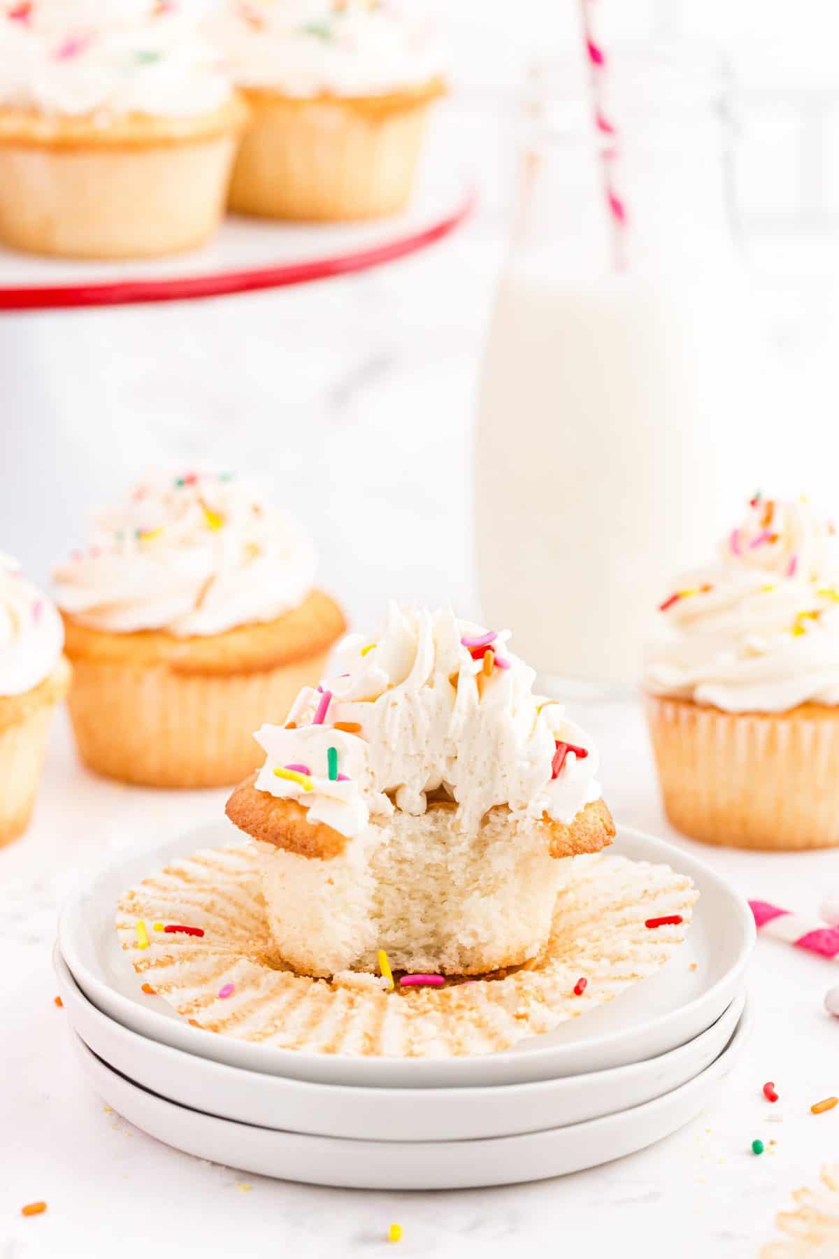 White Cupcakes - The Seaside Baker