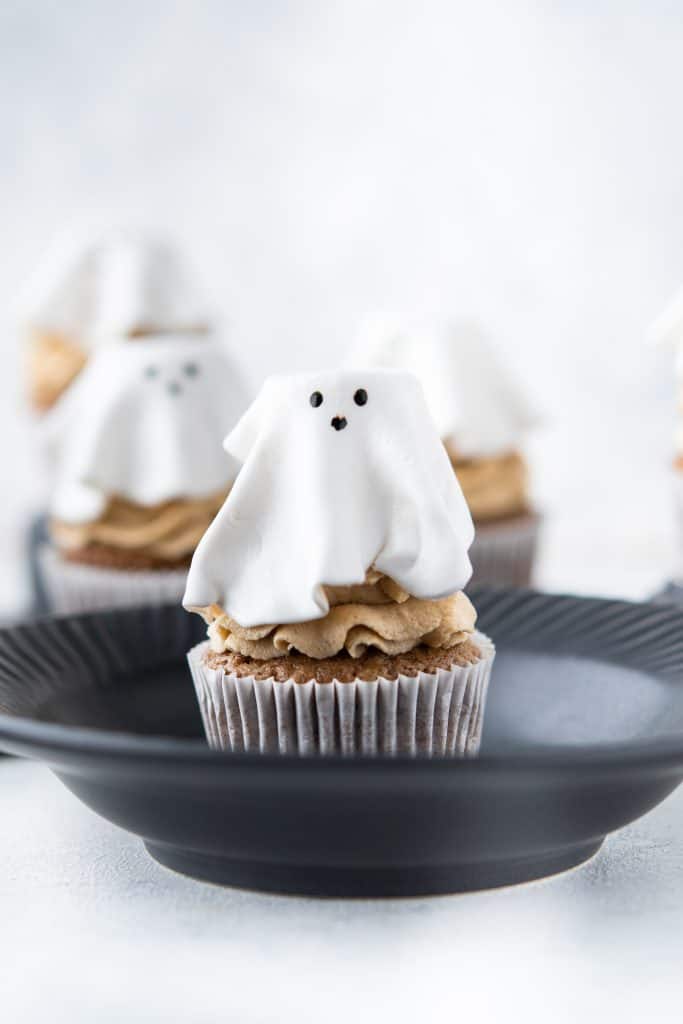Fondant Floating Ghost Cupcakes - The Seaside Baker