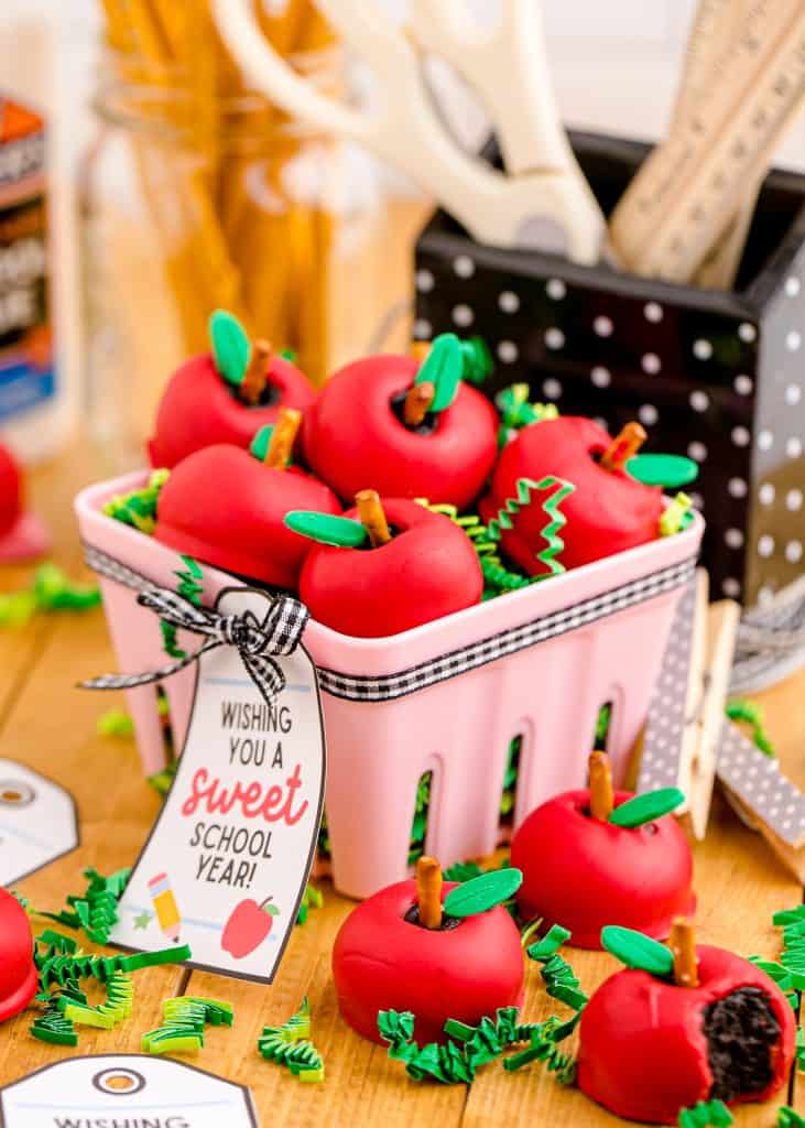 Oreo Apple Balls- Back to School Treats - The Seaside Baker